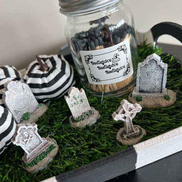 Accents | Beetlejuice Theme Match Display | Poshmark